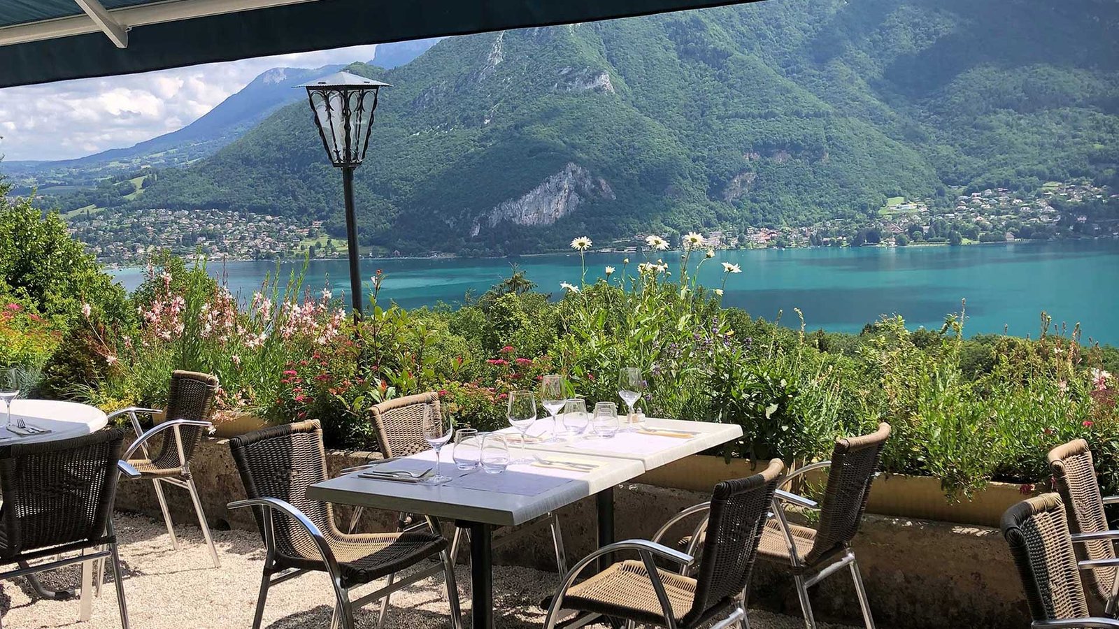 Top 4 des meilleurs restaurants à Annecy au bord du Lac