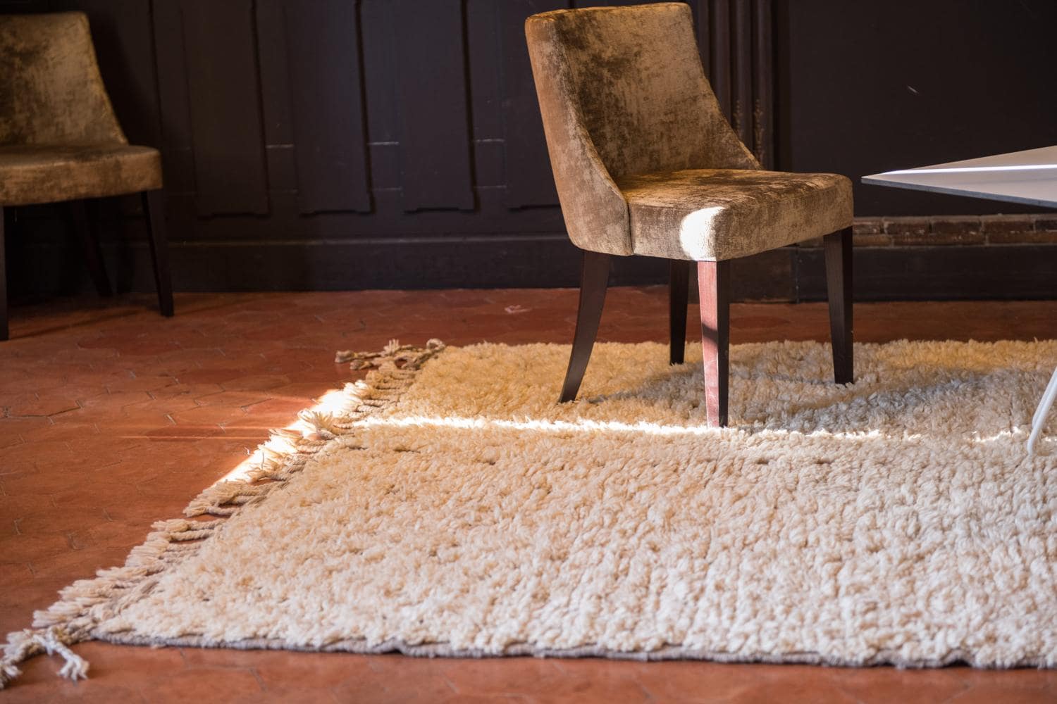 L'Art Intemporel des Tapis Berbères du Maroc dans la Décoration ...